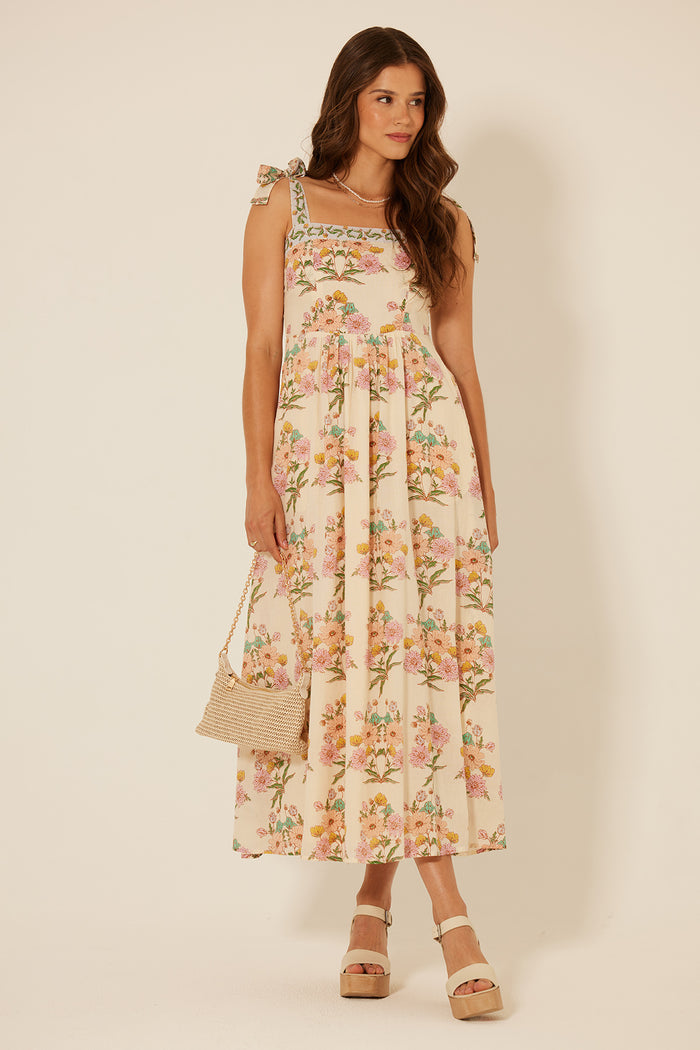 BILA77 | Women's Contemporary Clothing