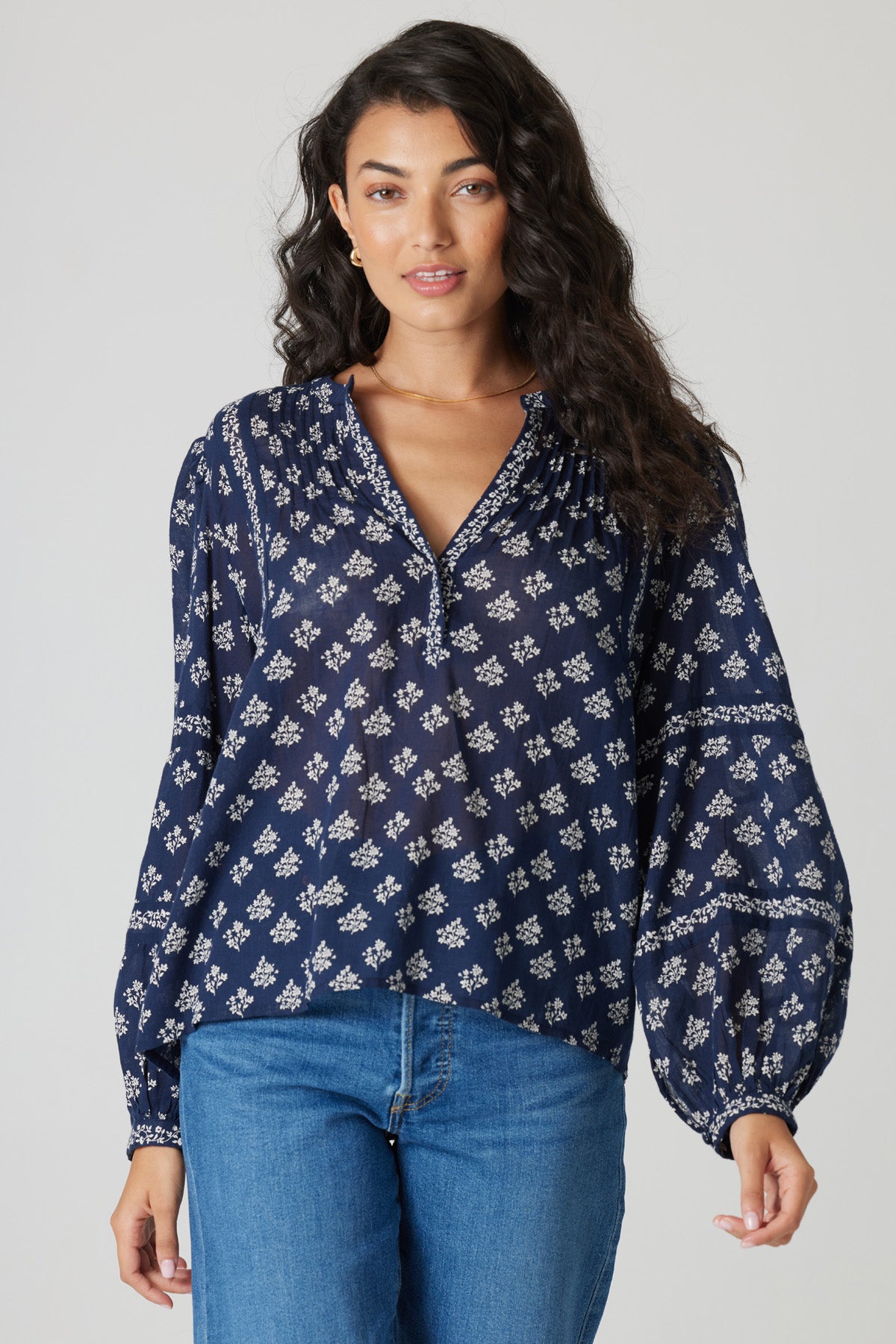 BILA77 | Women's Contemporary Clothing